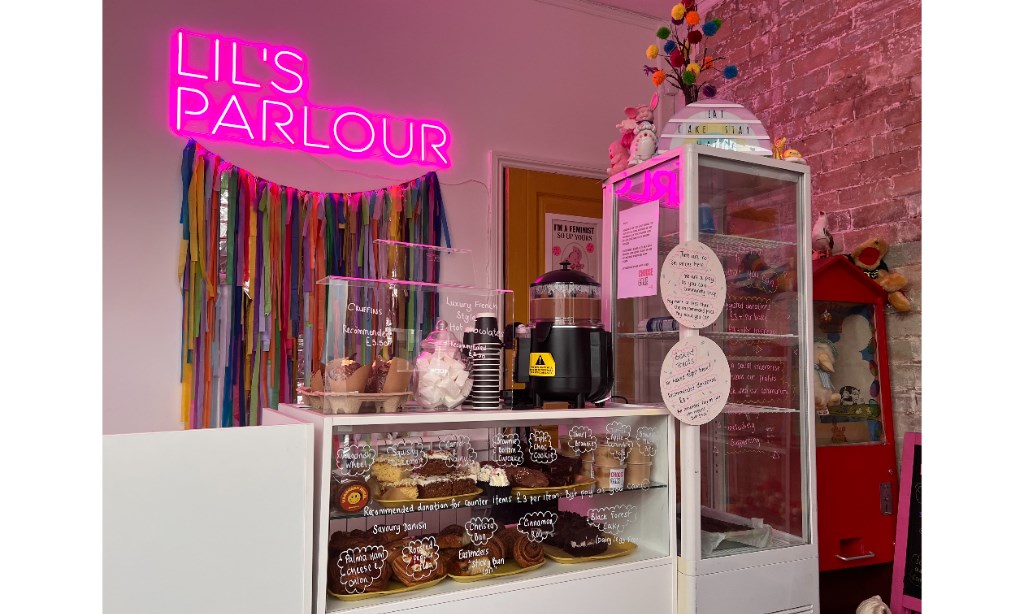 Lil's Parlour CIC | Neighbourly