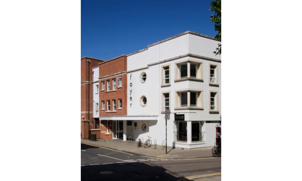 Sanctuary Housing Association - The Brighton and Hove Foyer | Neighbourly